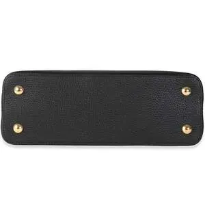 LOUIS VUITTON Capucines Mm Taurillon - Black
