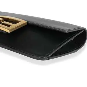 Fendi Calfskin Flat Baguette With Strap - Black