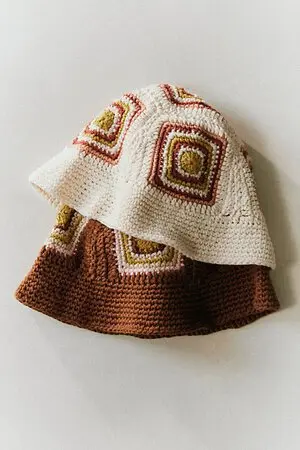 Free People Crochet Bucket Hat - Ivory