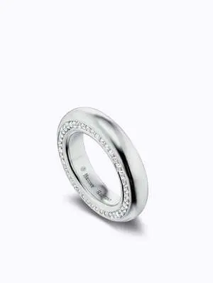 BRIONY RAYMOND Slim Sloan Diamond Ring - 18 Karat White Gold