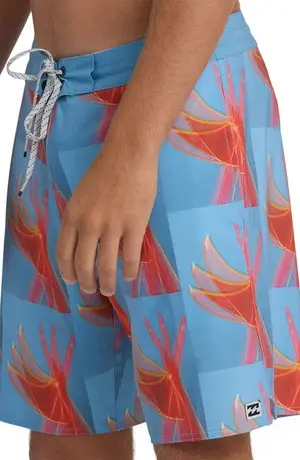 BILLABONG Good Times Gallery Lt Board Shorts