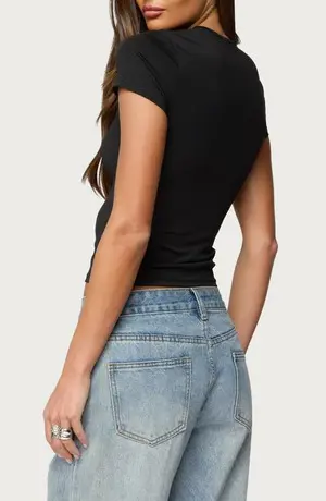 EDIKTED Tay Crop T-shirt - Black