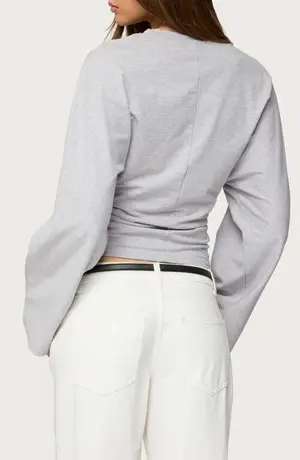 EDIKTED Charlisa Ruched Long Sleeve Crop Top