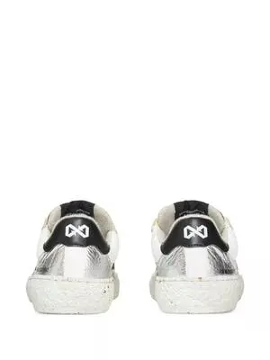ID.EIGHT Arrow-detail Sneakers