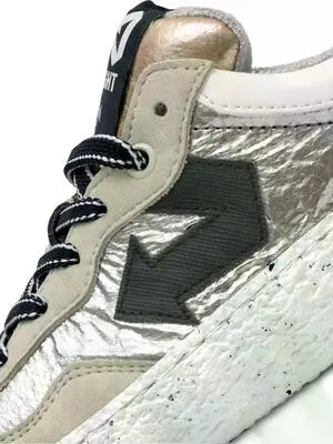 ID.EIGHT Arrow-detail Sneakers