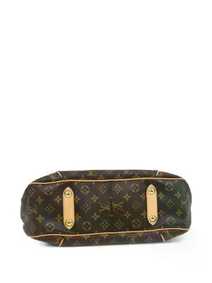 LOUIS VUITTON 2010 Monogram Handbag