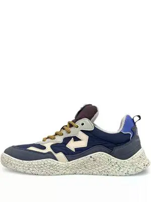 ID.EIGHT Hana Arrow-detail Sneakers
