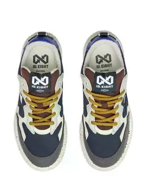 ID.EIGHT Hana Arrow-detail Sneakers