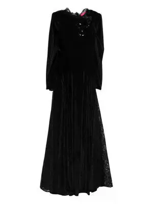 Miau By Clara Rotescu Round Neck Dresses