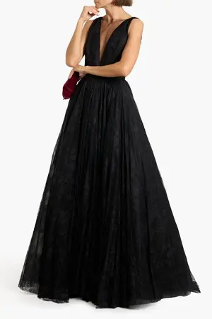 Oscar De La Renta Lace Gown