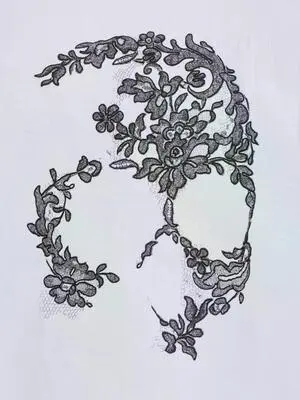Alexander McQueen Lace Skull T-shirt - White