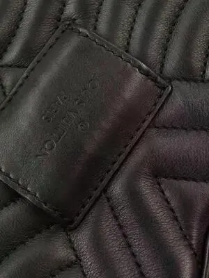 LOUIS VUITTON 2018 Heart Leather Cross Body Bag