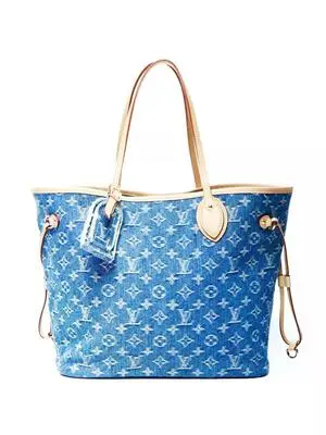 Women's Dooney Bourke Totes