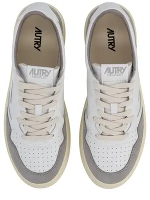 AUTRY Medalist Low Top Sneaker