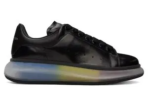 Alexander McQueen Oversized Sneakers - Black