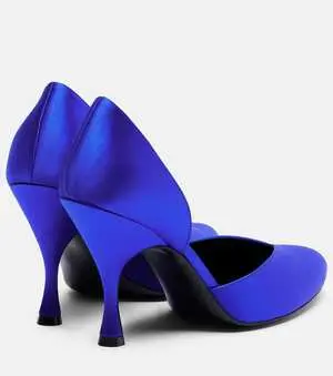 HERBERT LEVINE 95 Satin Pumps