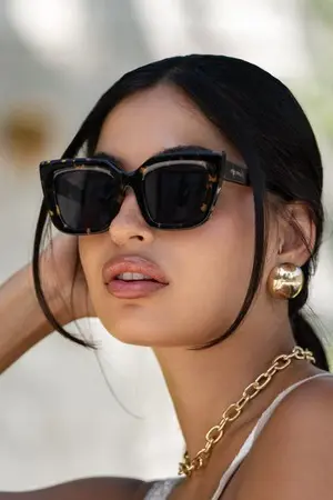 FREYRS EYEWEAR Portofino Cat Eye Sunglasses - Tortoise