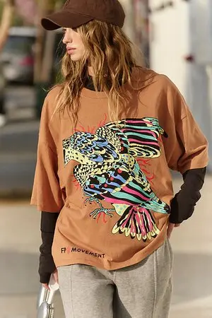 Free People FP Movement Elliot Snowman Graphic Tee Elliot Snowman - Camel Combo