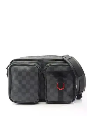 LOUIS VUITTON 2020 Damier Messenger Bag - Black
