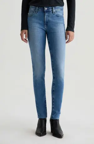 Women's Medium Wash Jeans