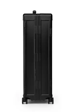 STERLING PACIFIC 90l Check-in Travel Case - Black