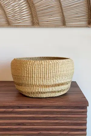 MBARE Handwoven 1 String Round Planter Basket