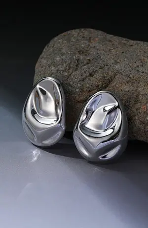 KELLERY Alba Sculpture Earrings