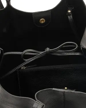 Il Bisonte Nina Large Pleated Leather Tote - Black