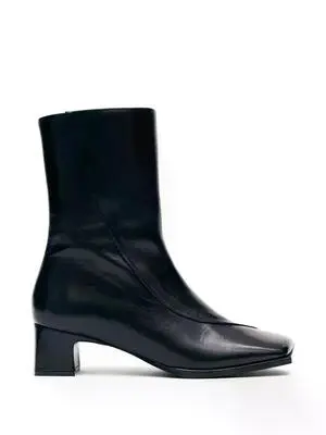 ALOHAS Square-toe Ankle Boots