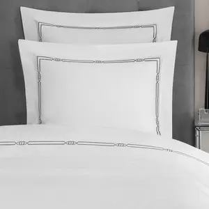 TOGAS Sigman Pillowcase - White