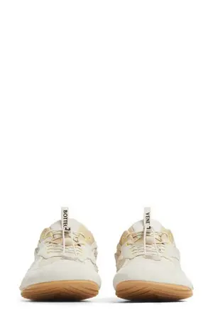 Bottega Veneta Orbit Flasp Low-top Sneakers