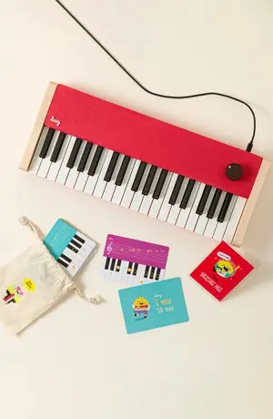 UNCOMMON GOODS Mini Maestro Portable Digital Learning Piano Loog Guitars - Multi
