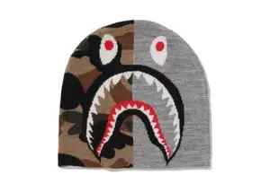 A BATHING APE 1st Camo Shark Knit Cap