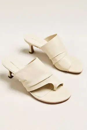 Anthropologie Toe-loop Scrunch Heeled Sandals - Cream