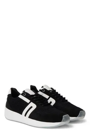FRESHY Signature Series Sneakers - Black/white