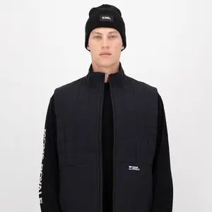 MONS ROYALE Canyon Merino Insulated Vest - Black