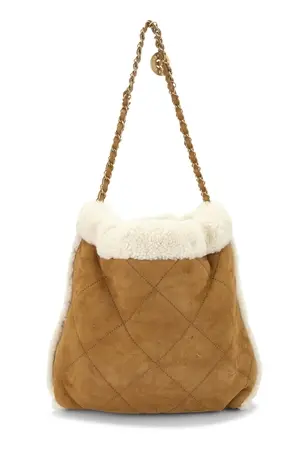 Chanel 22 Hobo Bag