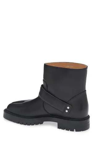 MAISON MARGIELA Tabi Buckle Ankle Boots
