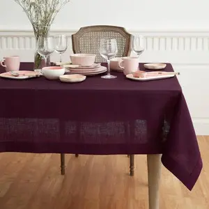 SOLINO HOME Linen Table Throwathena Chambray Burgundy