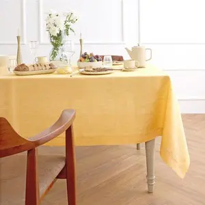 SOLINO HOME Linen Tableclothathena Chambray Mustard