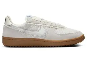Nike Field General Gum