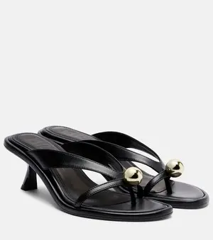 Souliers Martinez Buckled Sandals For Women