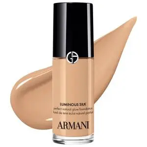 GIORGIO ARMANI BEAUTY Armani Beauty Minifond De Teint Liquide Floutant Avec Tenue 24 Heures Luminous Silk Natural Glow 5