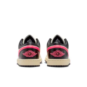 JORDAN 1 Low Shoes