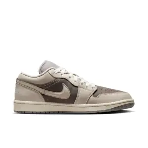 JORDAN 1 Low Se Shoes