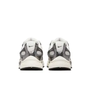Nike V5 Rnr Sneakers - Grey