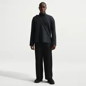 Nike 24.7 Impossiblysoft Dri-fit Turtleneck - Black