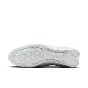 Nike Shox Z Shoes - White