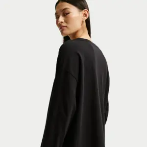 Nike Sportswear Classic Oversized Long-sleeve T-shirt