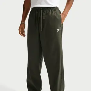 Nike Sportswear Club Pants - Green